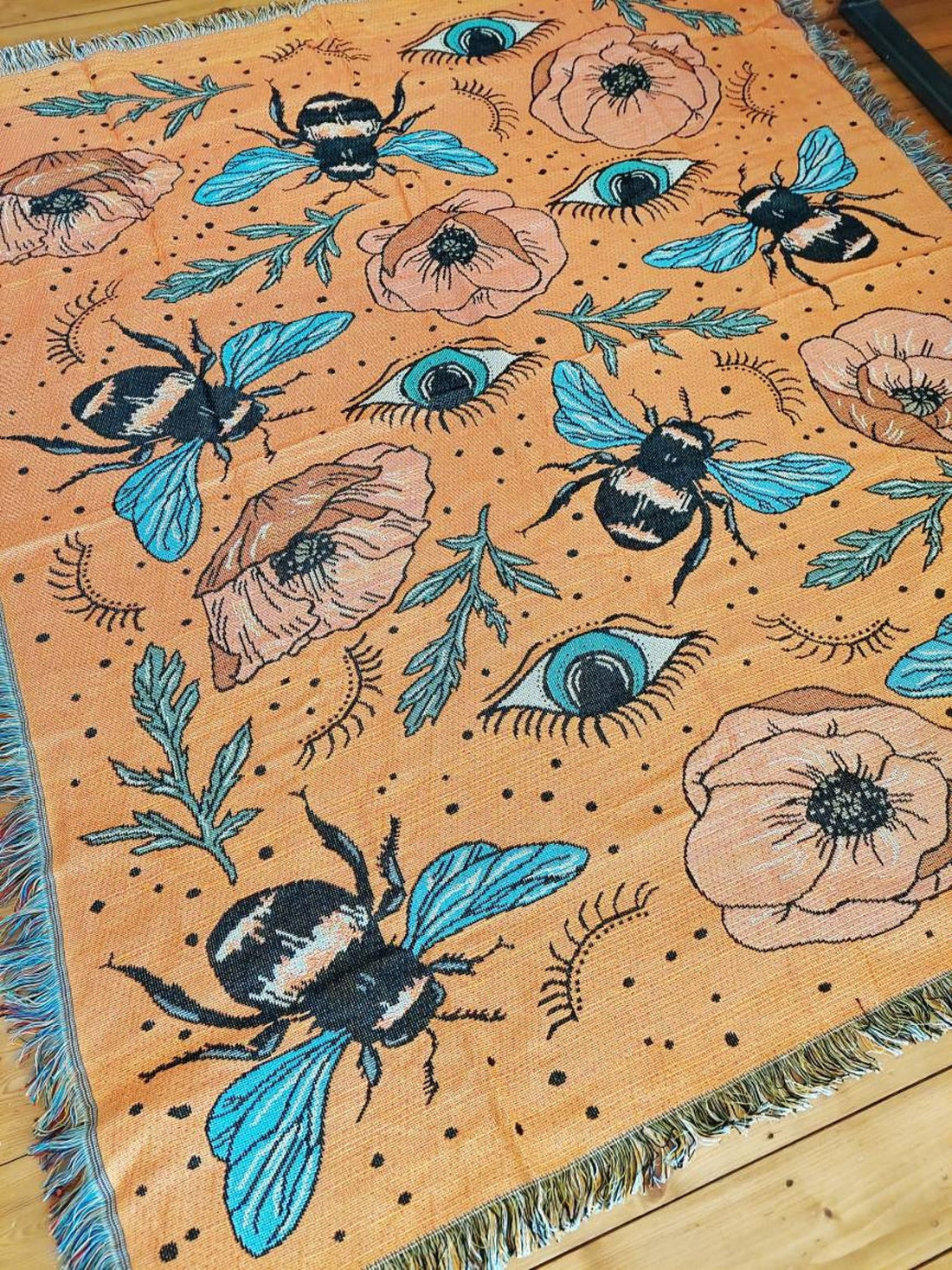 Bumble Bee Woven Throw Blanket Picnic Blanket Couch Throws 130 x 160 C ...